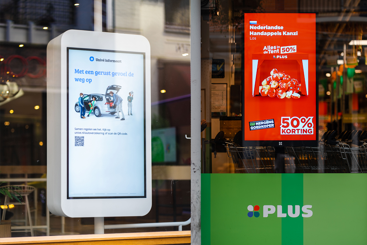 Narrowcasting schermen | Hardware | Notice Branded Media